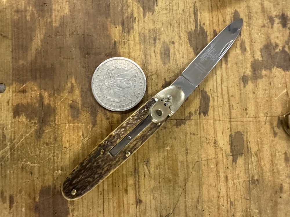 Cigar pattern in stag