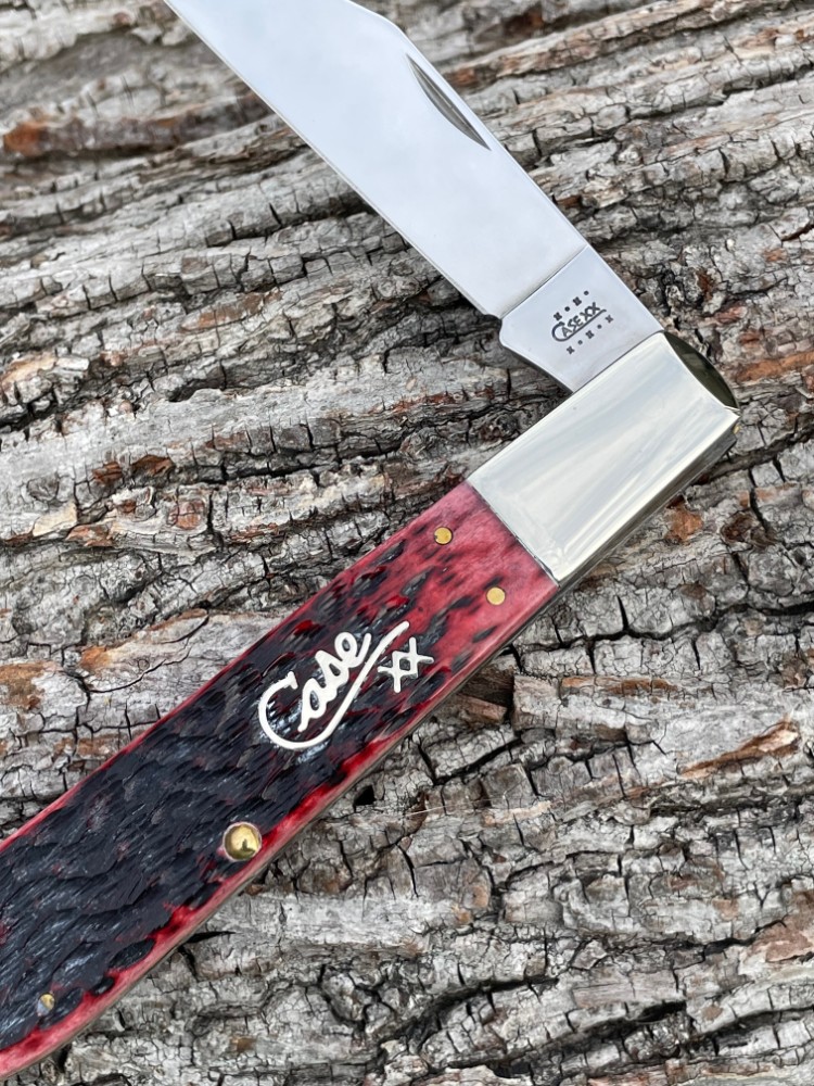 CASE XX *** 2001 CRANBERRY JIGGED BONE SILVER SCRIPT GRAND DADDY BARLOW