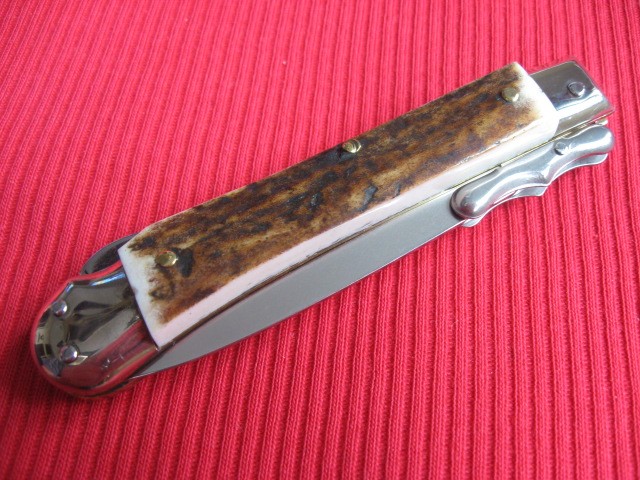 Italian MEDICI Style Stag Swing Guard STILETTO Switchblade Knife