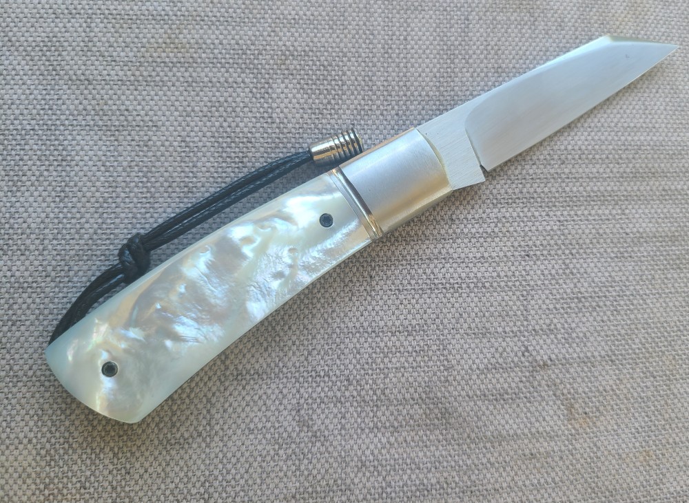 Vincenzo Balistreri Native..Mother of Pearl..AEB-L..liners..lanyard pin ...