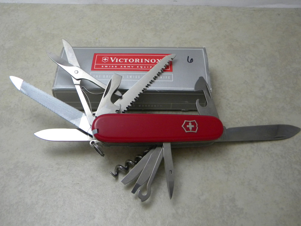 Victorinox Switzerland Ranger Multi Tool Swiss Army Knife
