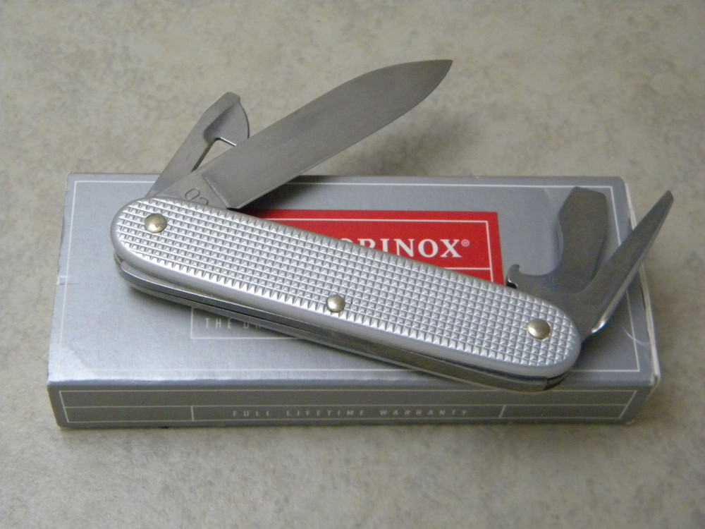 Victorinox Switzerland Silver Alox Soldier Multi Tool Swiss Army Knife