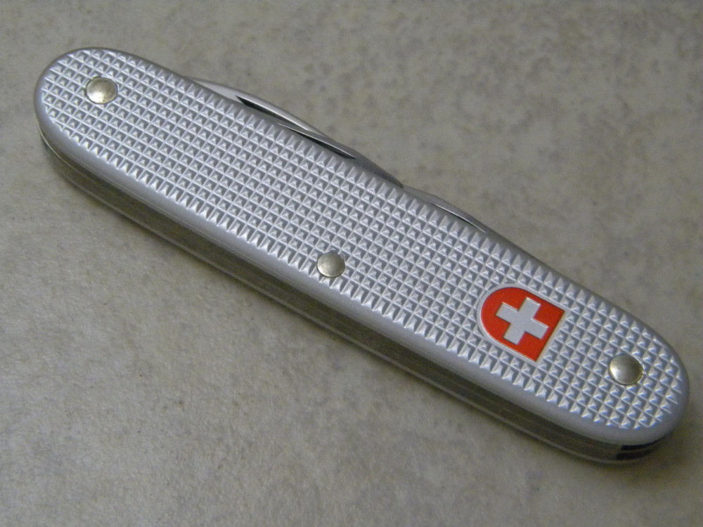 Victorinox Switzerland Silver Alox Soldier Multi Tool Swiss Army Knife