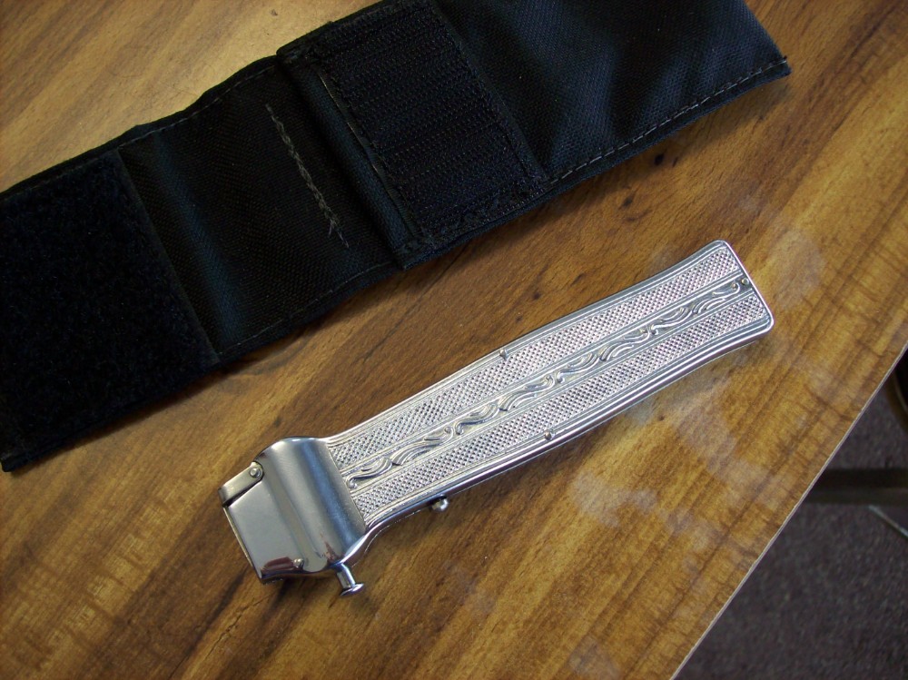 Bonsa Spring Loaded Trap-Door All Metal Gravity Knife UNUSED and a BEAUTY!