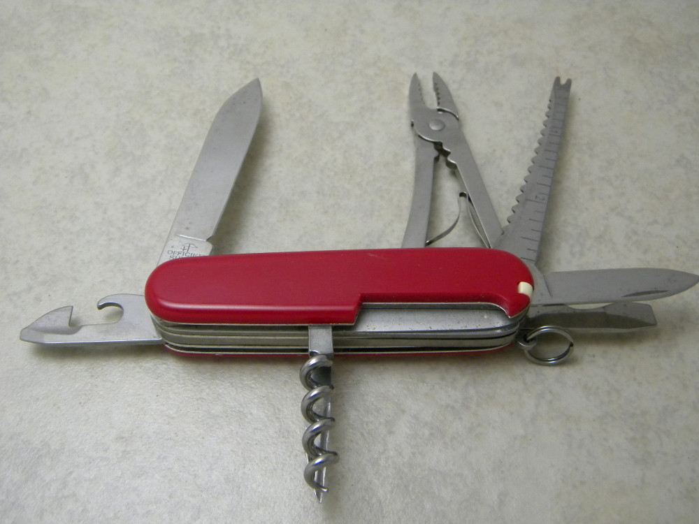 Victorinox Switzerland Officer Suisse Angler Multi Tool Swiss Army Knife