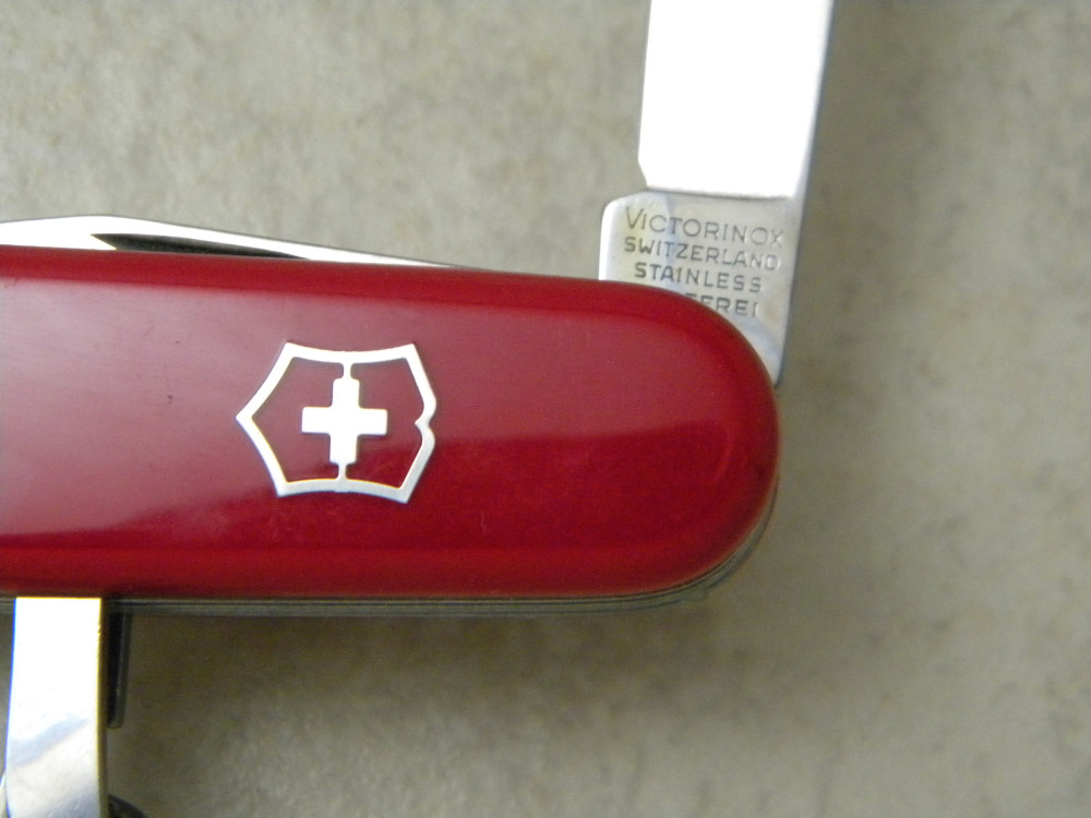 Victorinox Switzerland Officer Suisse Mountaineer Multi Tool Swiss Army ...