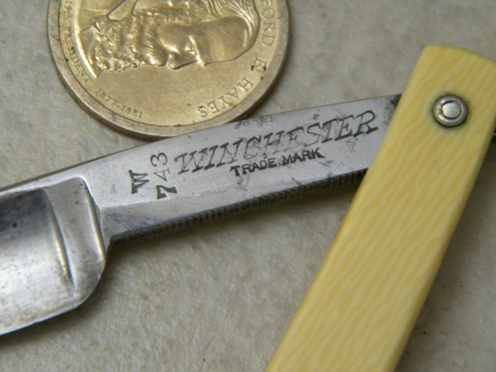 Winchester Trademark 1920-1942 Etched Straight Razor Knife in Box