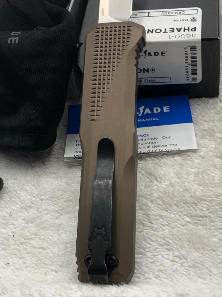 Benchmade 4600-1 Phaeton Double Action Out The front Automatic Knife ...