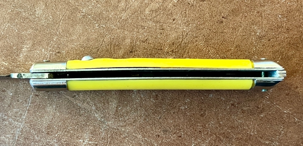 Colonial Shur-Snap Fishtail Switchblade Knife