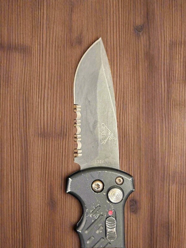 Gerber Auto 06 Automatic Knife (3.6" S30V Drop Point + Serr/Aluminum)