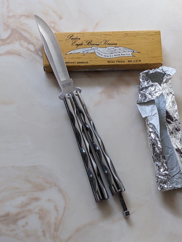 Vintage 1980s Valor Parker Eagle "CHO" wrist flicker balisong!