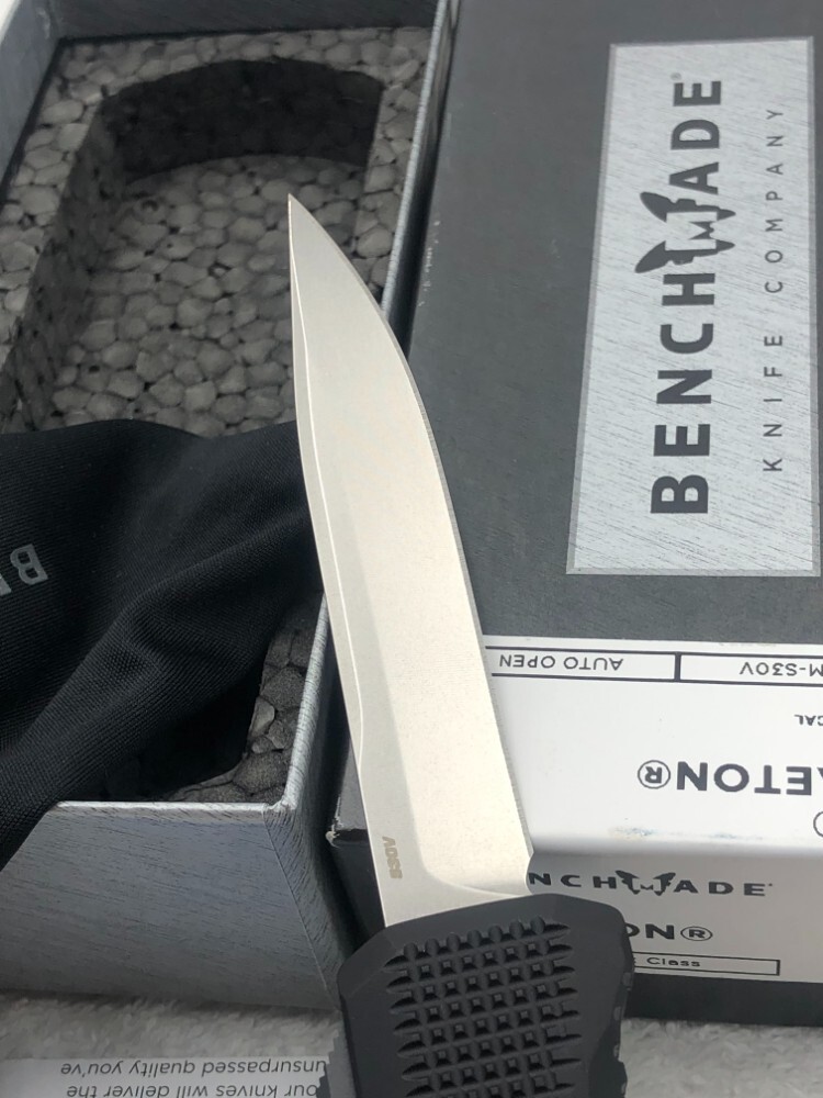 Benchmade 4600 Phaeton Double Action Spine Fire Out The Front Automatic ...