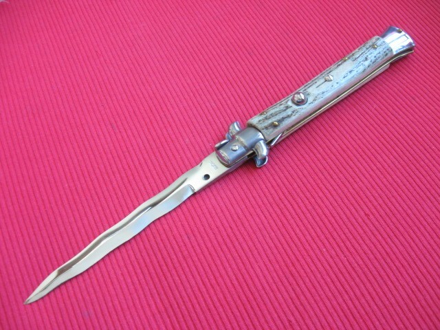 Vintage Italian 1980's 11" WHITE STAG KRISS Stiletto Switchblade Knife.