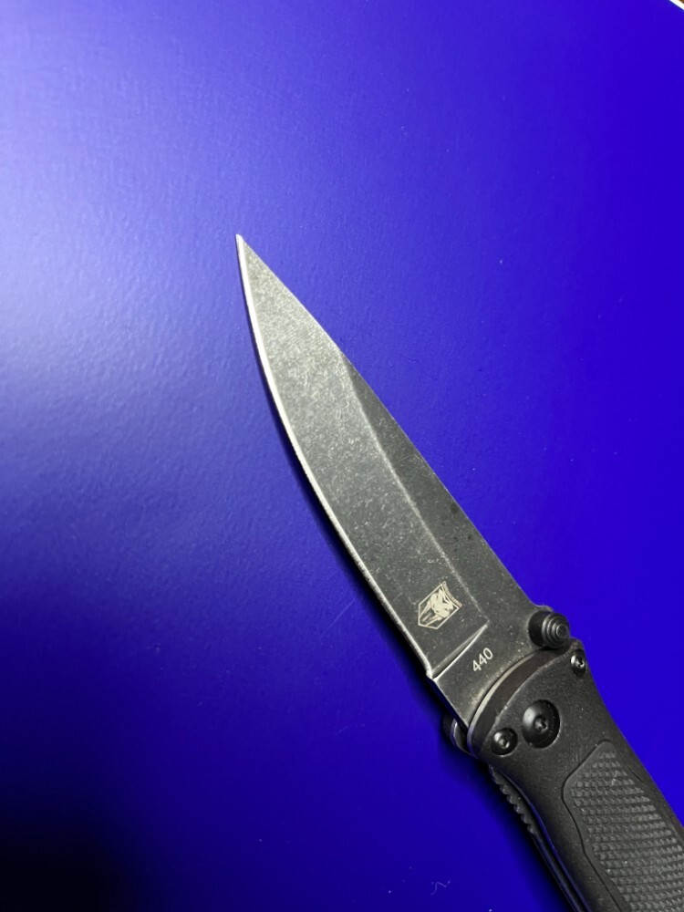 COBRATECH Quick Strike Hidden Release Knife