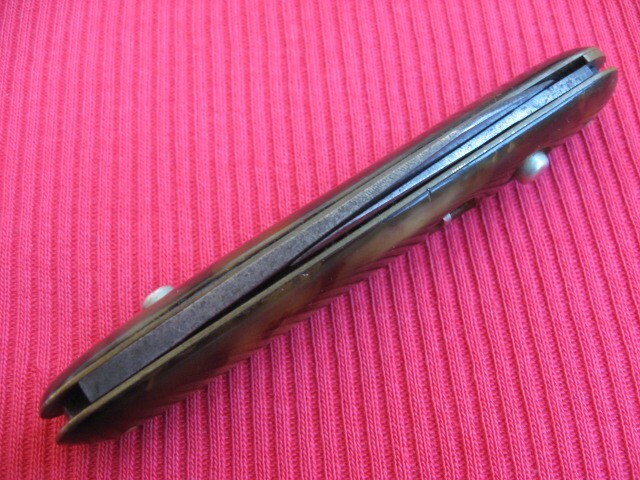 SCHRADE CUT. CO. Walden, N.Y. Double Switchblade Knife