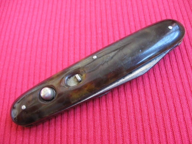 SCHRADE CUT. CO. Walden, N.Y. Double Switchblade Knife