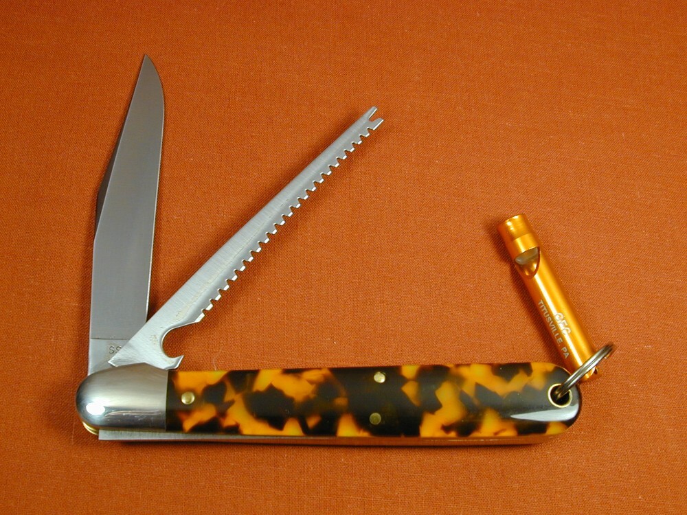Great Eastern Cutlery GEC Smooth Tortoise Shell Acrylic Fish Keeper ...