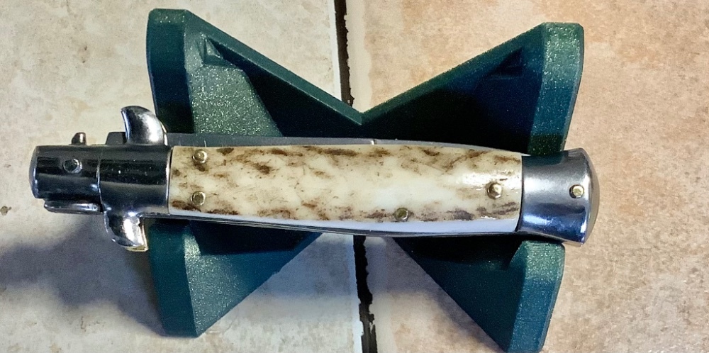 Italian 7 inch Pick Lock (new) Dolphin Tang nice