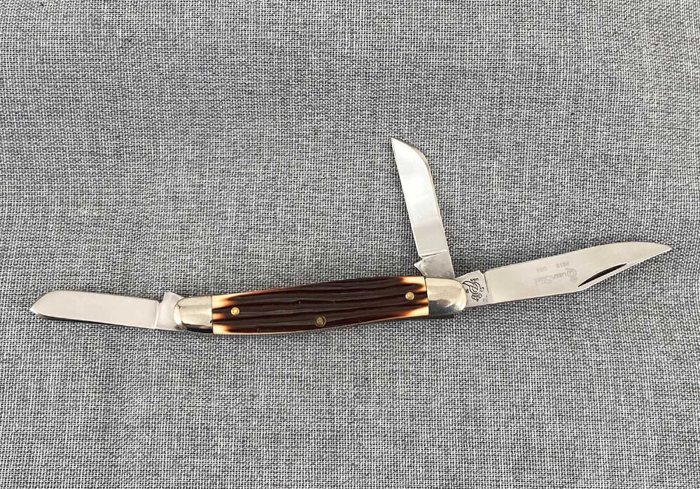 Queen Cutlery – Stockman #61S – Burnt Orange Winterbottom