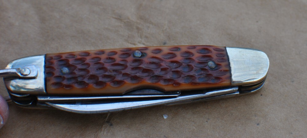 Kutmaster Crosman Blades Utica Multi Blade Beyond Mint 3 3/8" Closed ...