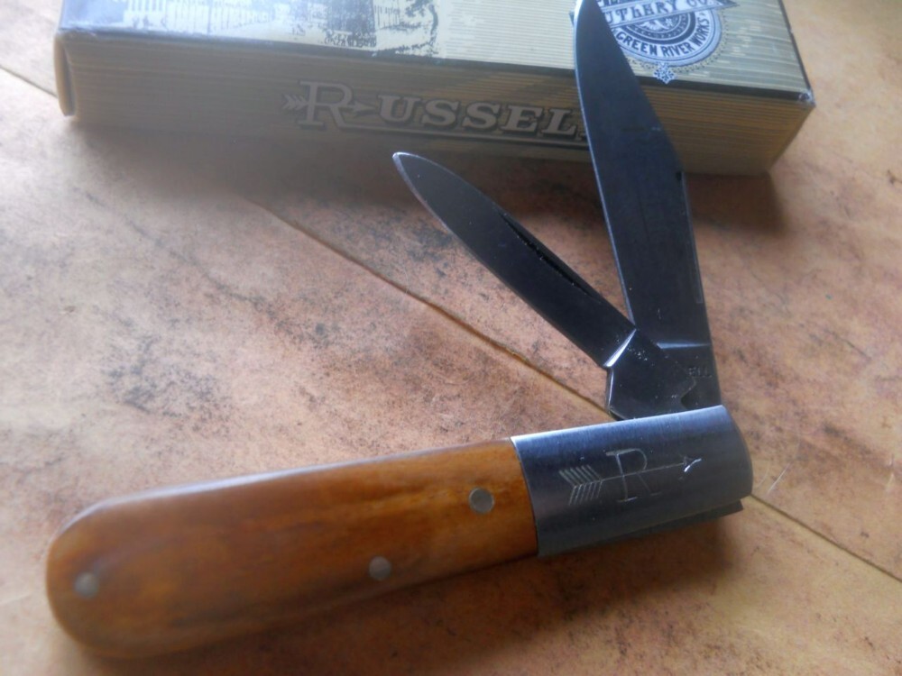 Russell Barlow Knife Green River German Smooth Bone.