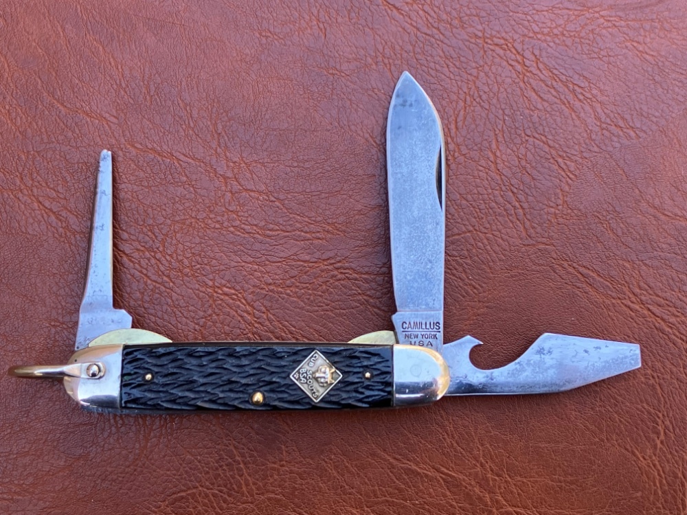 Camillus early Cub Scout knife
