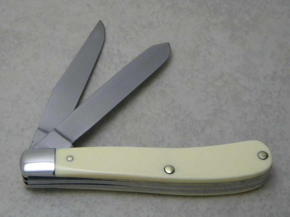 Frontier by Imperial USA Slick White 4322 Slimline Trapper Farmers Jack ...