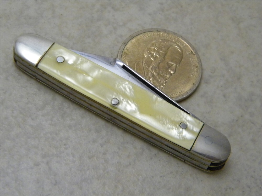 Imperial Prov. RI Cracked Ice Mini Stockman Knife