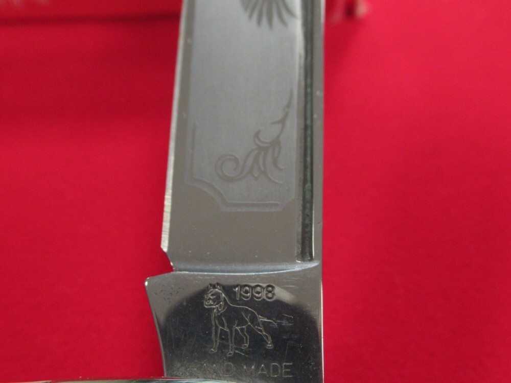 Bulldog Brand Celebrated Anglo Saxon Stag Whittler