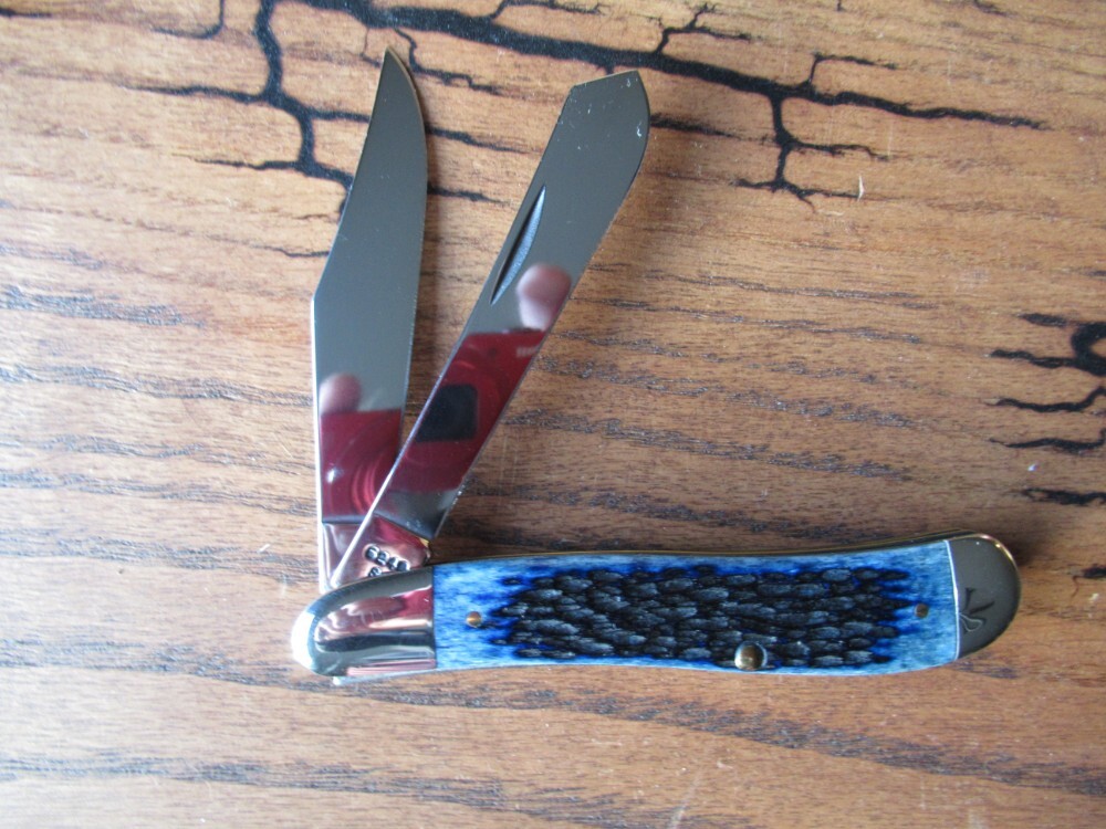 Case XX Blue bone Dog Leg Trapper