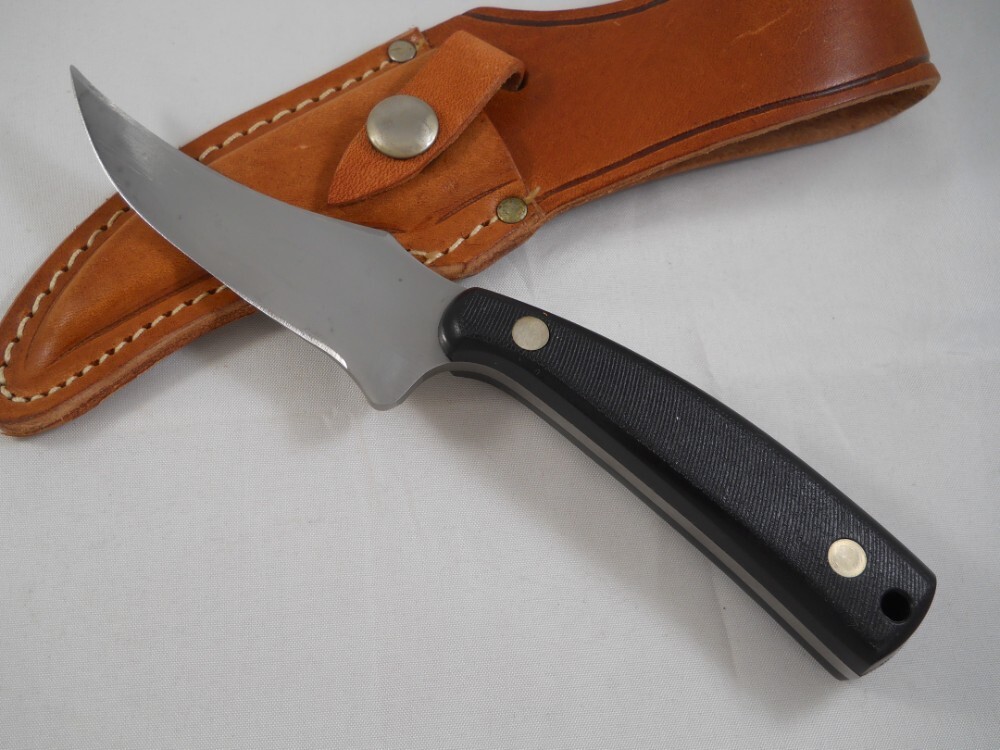 Schrade Guns & Ammo 152OT USA Mint