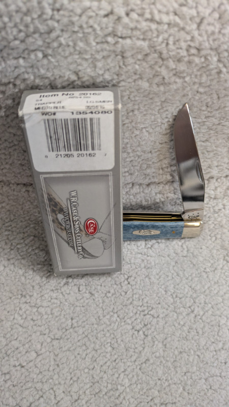 Case XX Trapper Mediterranean Blue