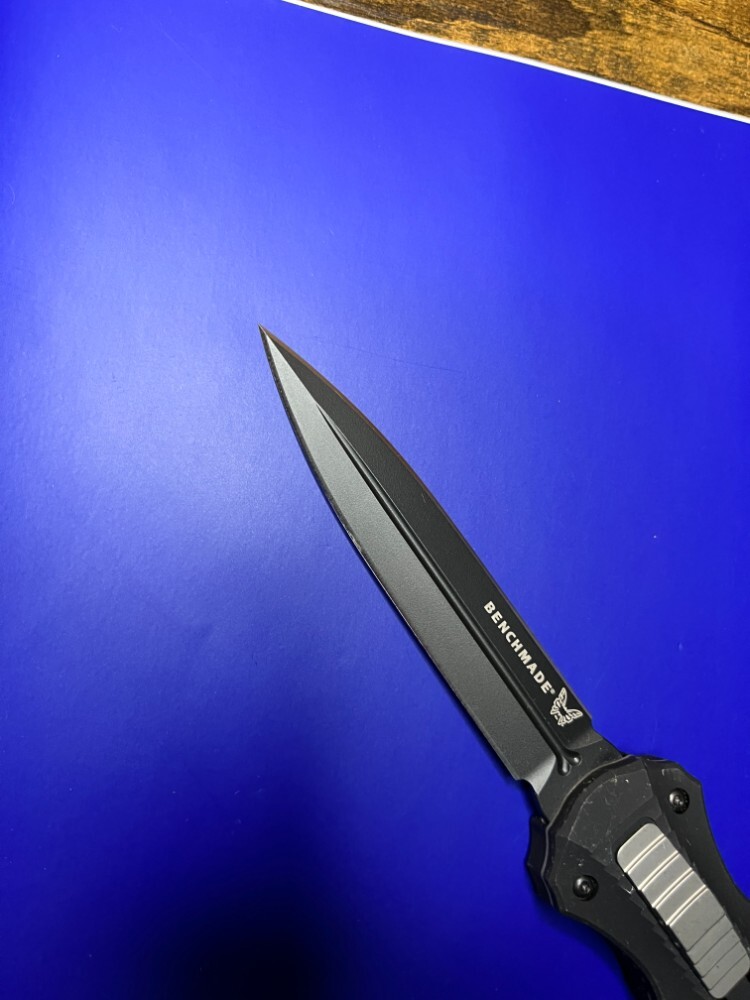 Benchmade Infidel D/E Dagger OTF Automatic Knife 3300BK