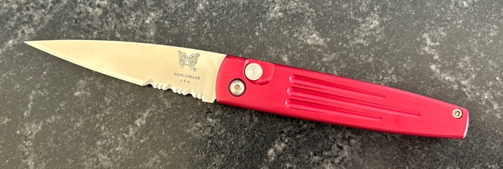 Benchmade Spike Switchblade Knife, Model 1000S, Red Handles, Unused