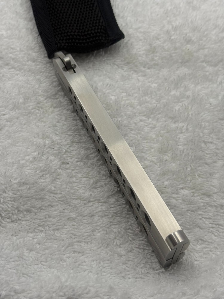 Benchmade 45 Balisong In Excellent Unused Condition Made In USA