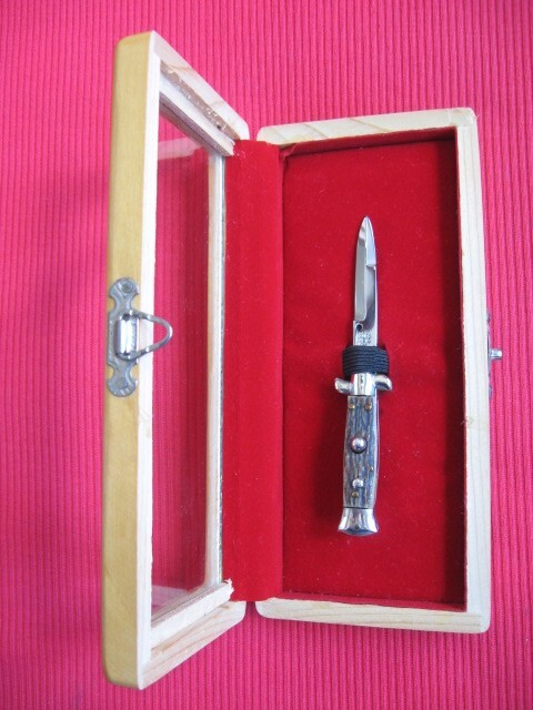 Oreste Dibon Italian 12cm. Stag MAURO MARIO Picklock Stiletto Switchblade Knife - with Display Case