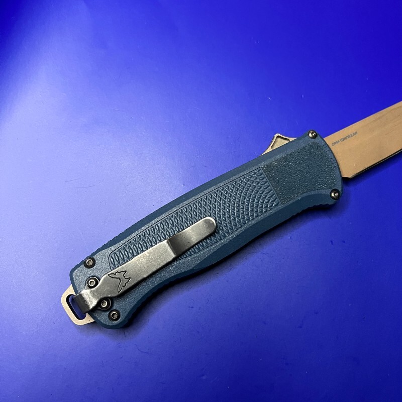 Benchmade Shootout OTF Automatic Knife 5370 Crater Blue