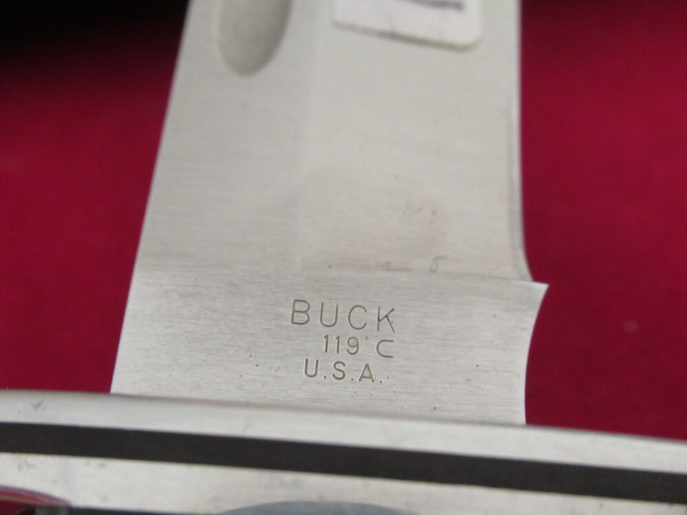 Buck Fixed Blade Model 119