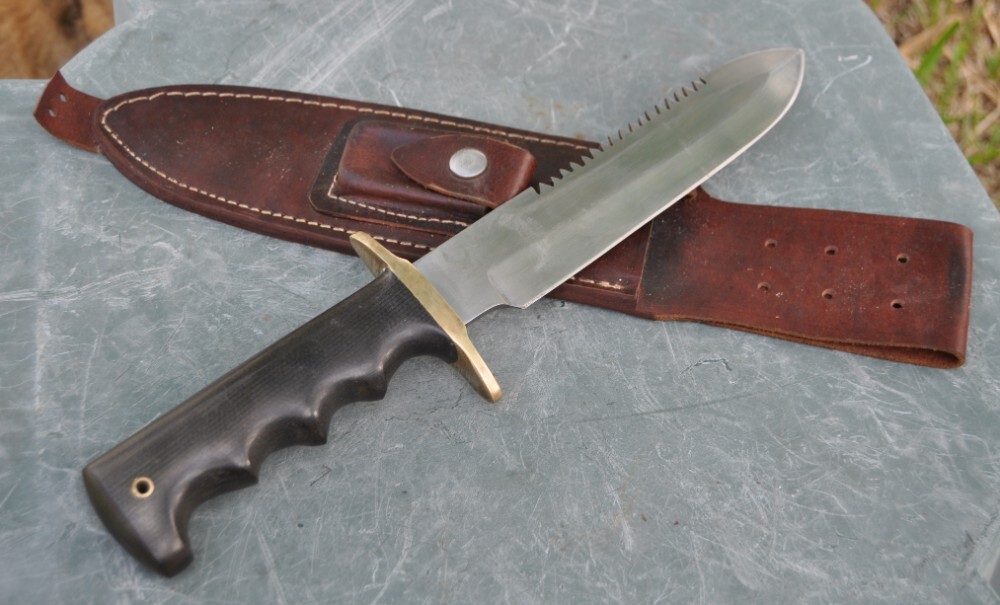 Saw Tooth Fighter Black Micarta Finger Grooves Lanyard Hole Leather ...