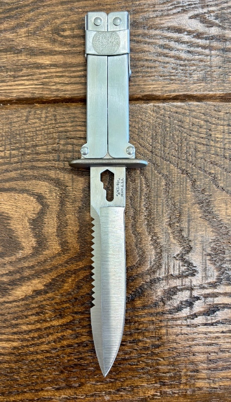 Valor Folding knife