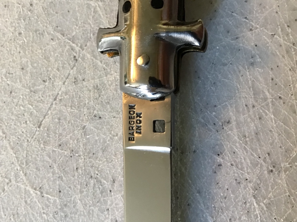 Bargeon auto small
