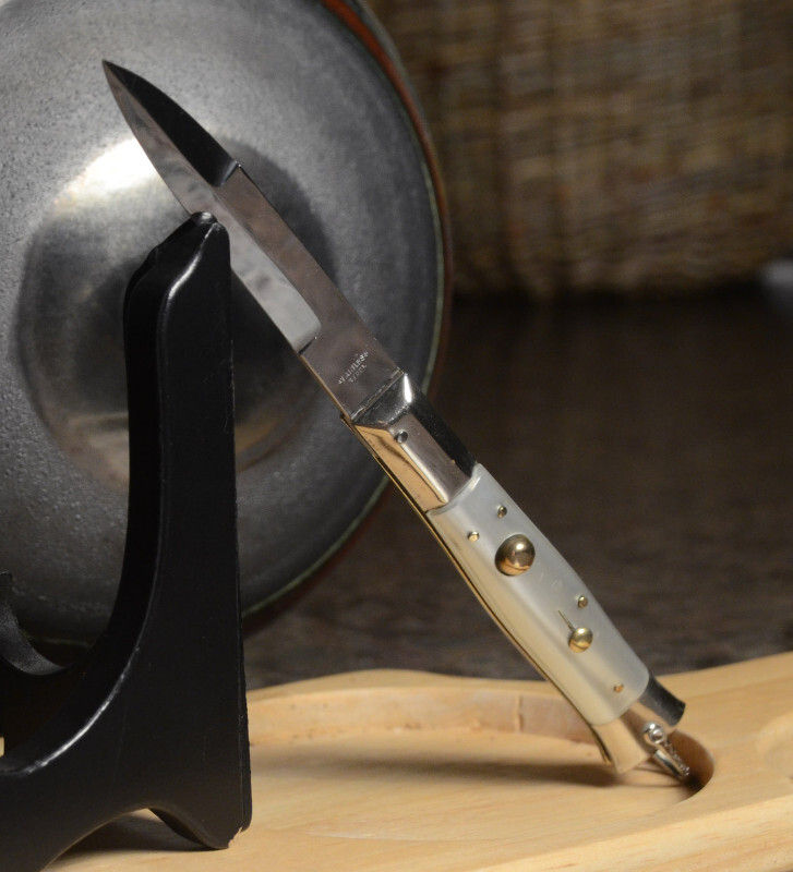 RARE Guardless Rizzuto - 8 inch White