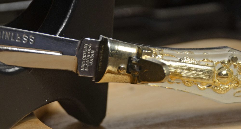 15cm Coke Bottle Ring Cutlery B Svoboda Bullfighter Lever Lock