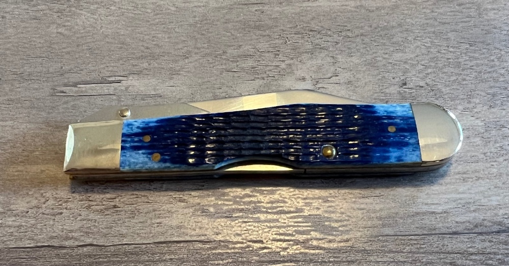 CASE Cheetah Jigged Blue Bone