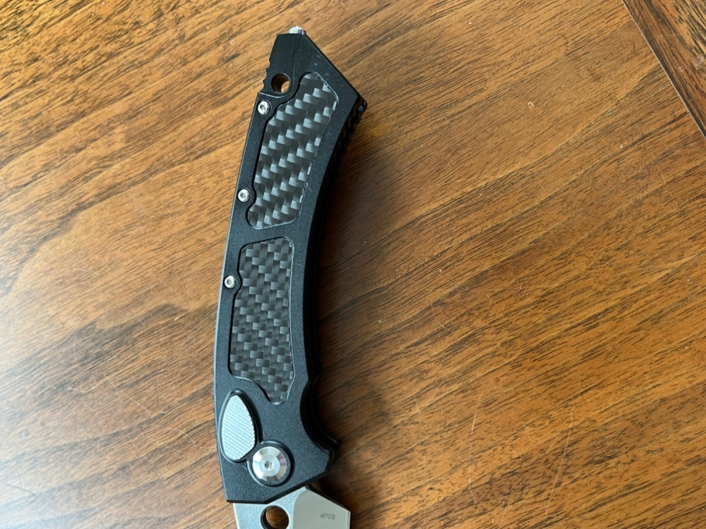 Microtech Hawk Auto (Clone)