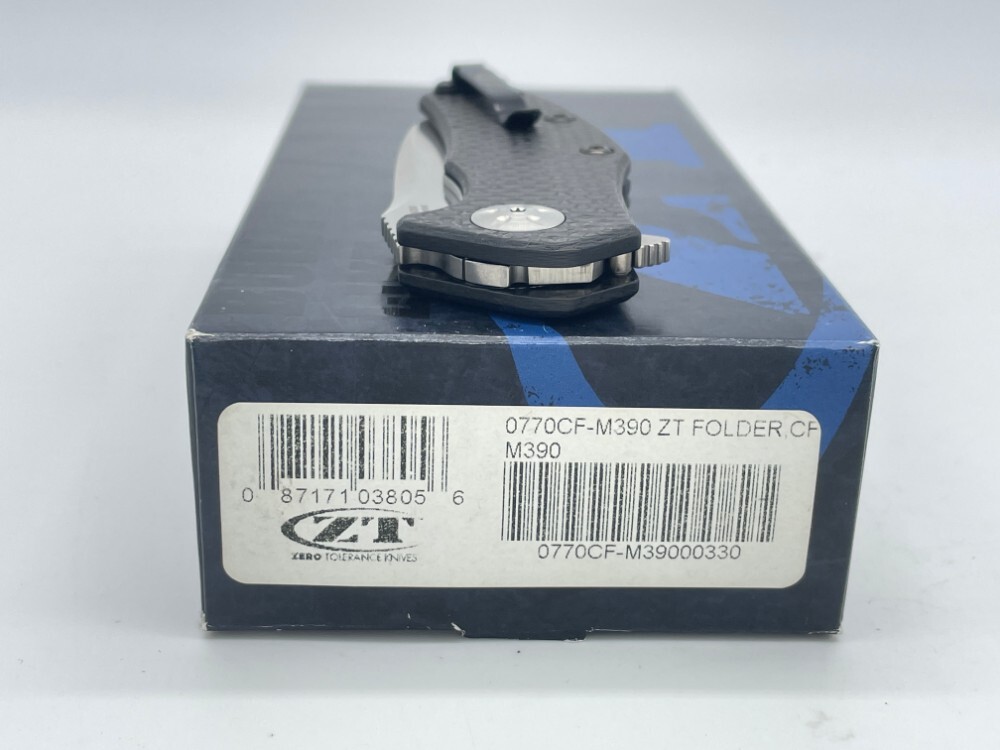 ZERO TOLERANCE 0770CF-M390 Carbon Fiber Assisted Flipper Liner Lock w ...
