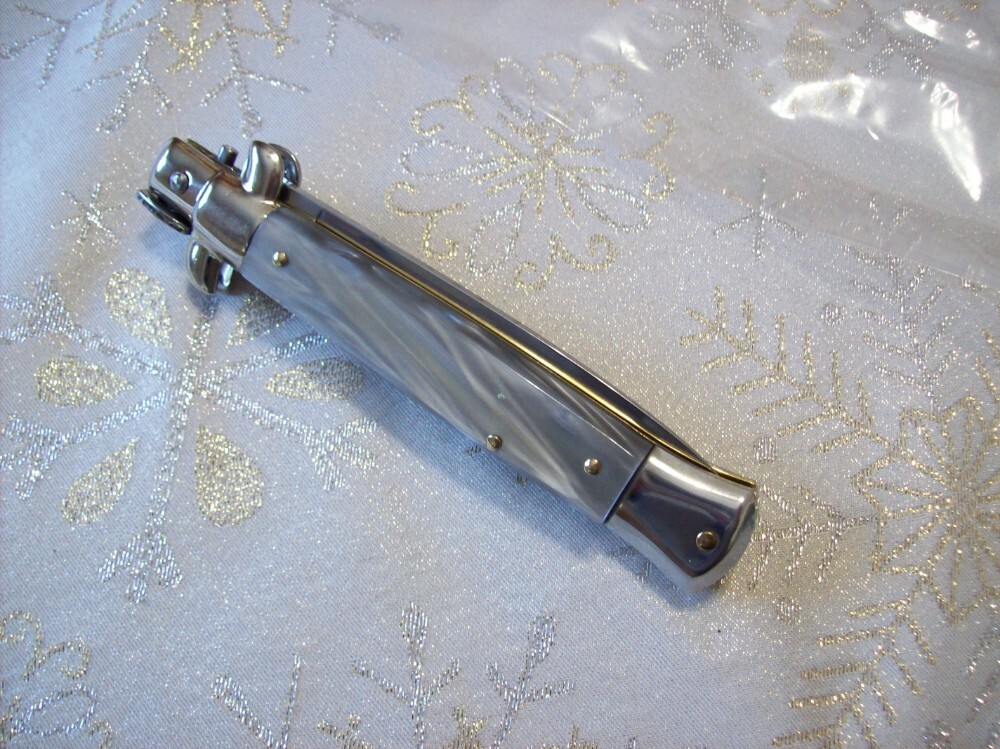 Vintage Italian 9 Incher Swivel Bolster Flat Ground Made Italy Gray ...