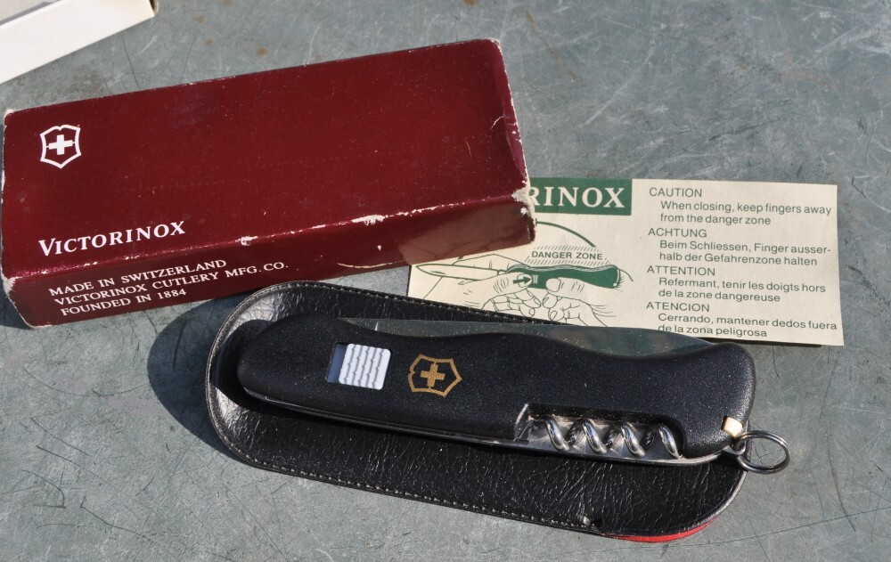 SAK Black Mint Original Box Papers And Cover Slide Lock 1 Blade Pick ...